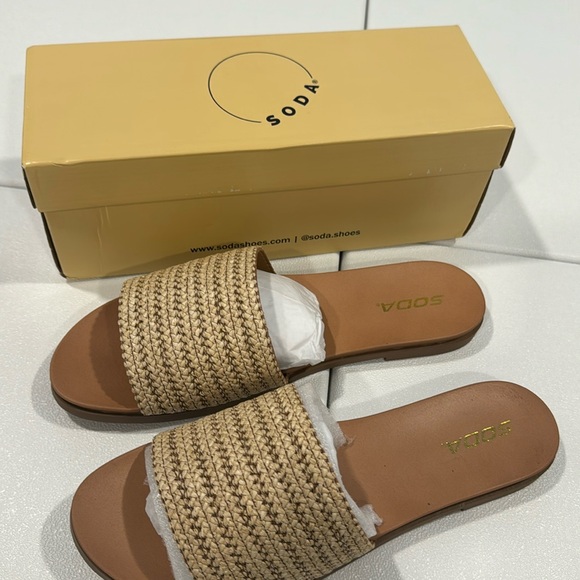 Soda | Shoes | Soda Raffia Slides | Poshmark